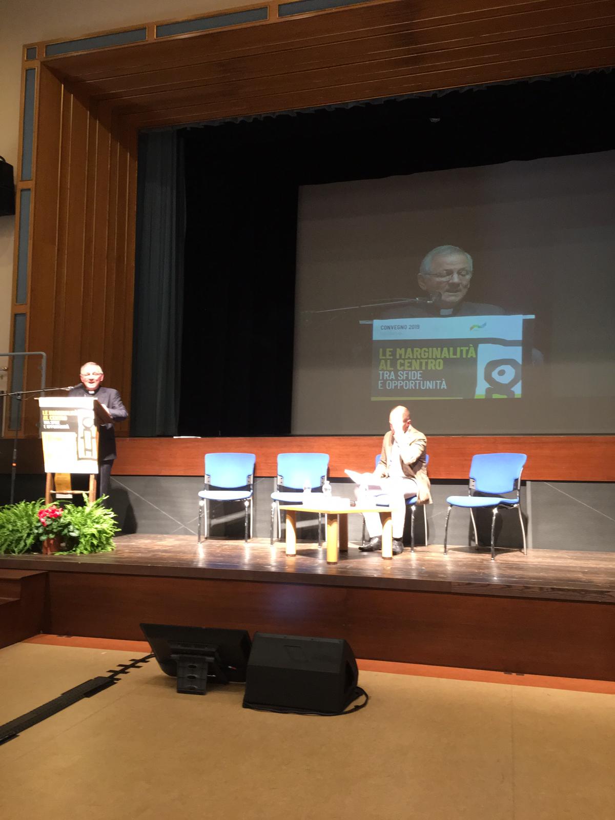 Discorso di Mons. Claudio Cipolla al Convegno - Ufficio Scuola